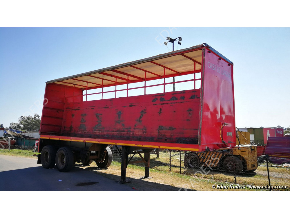 1983 HENRED 8.4M DOUBLE AXLE TRAILER