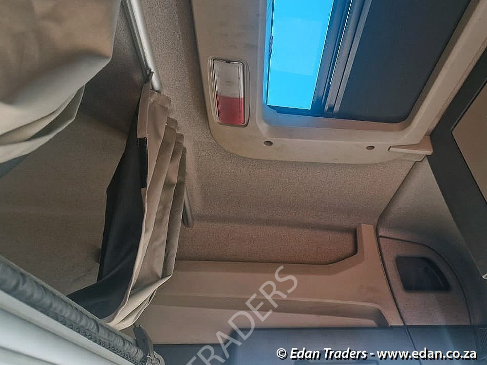 2020 MAN TGS 26-440 double diff truck tractor